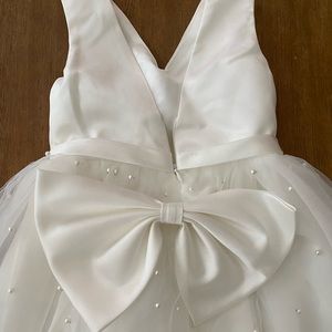JJs House | Dresses | Jjs House Little Girls Flower Girl Dress | Poshmark